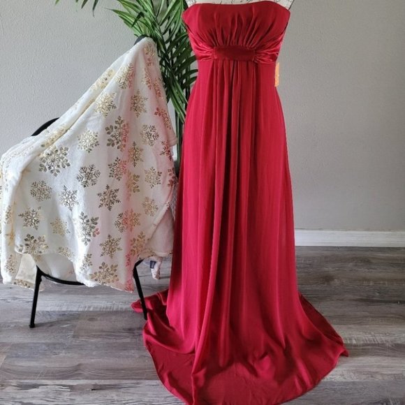 Alexia Designs | Dresses | Exquisite Red Gown Alexia Designs | Poshmark